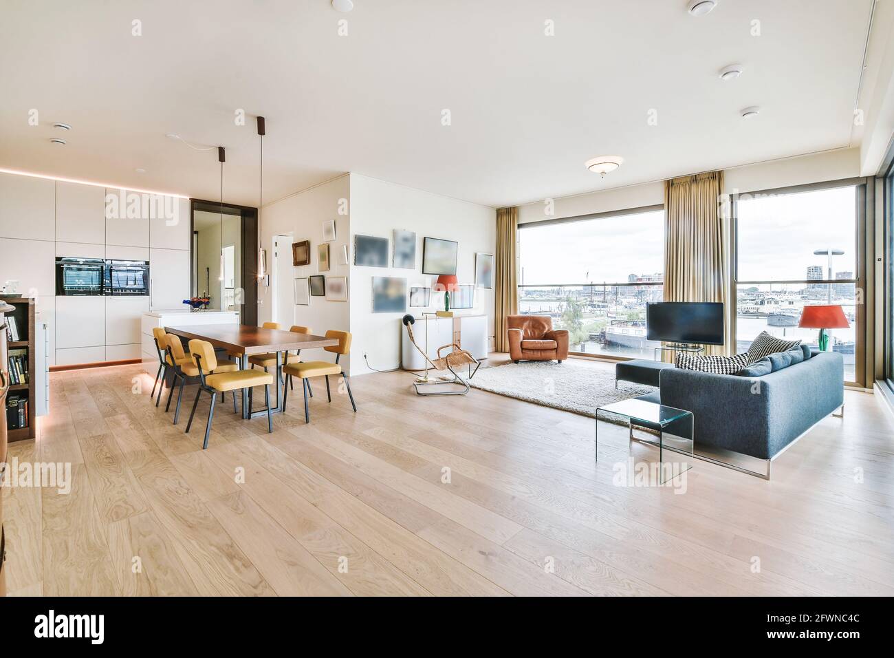 Modern lounge carpet hi-res stock photography and images - Alamy