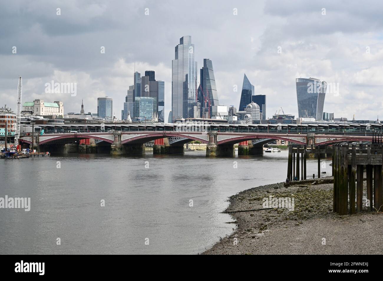 Modern tourism office hi-res stock photography and images - Alamy