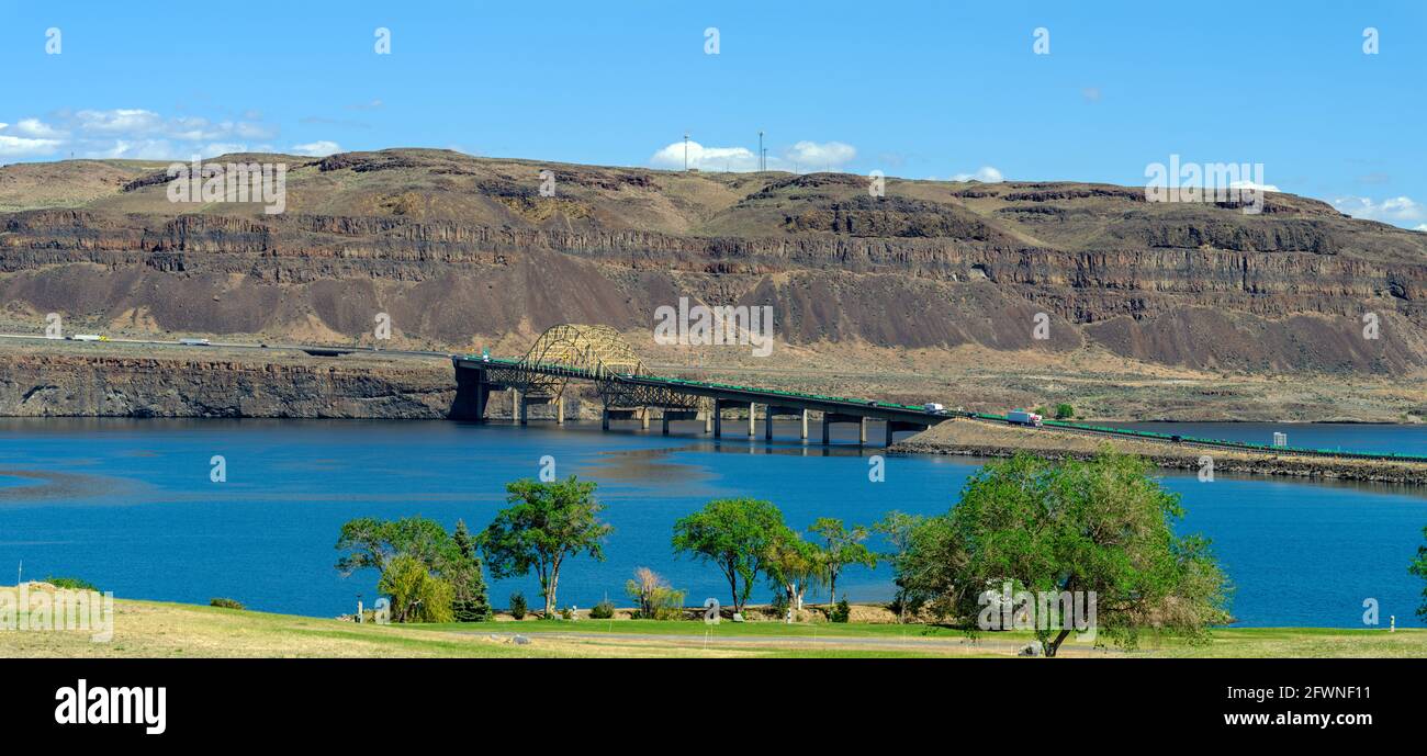 Vantage bridge washington hi-res stock photography and images - Alamy