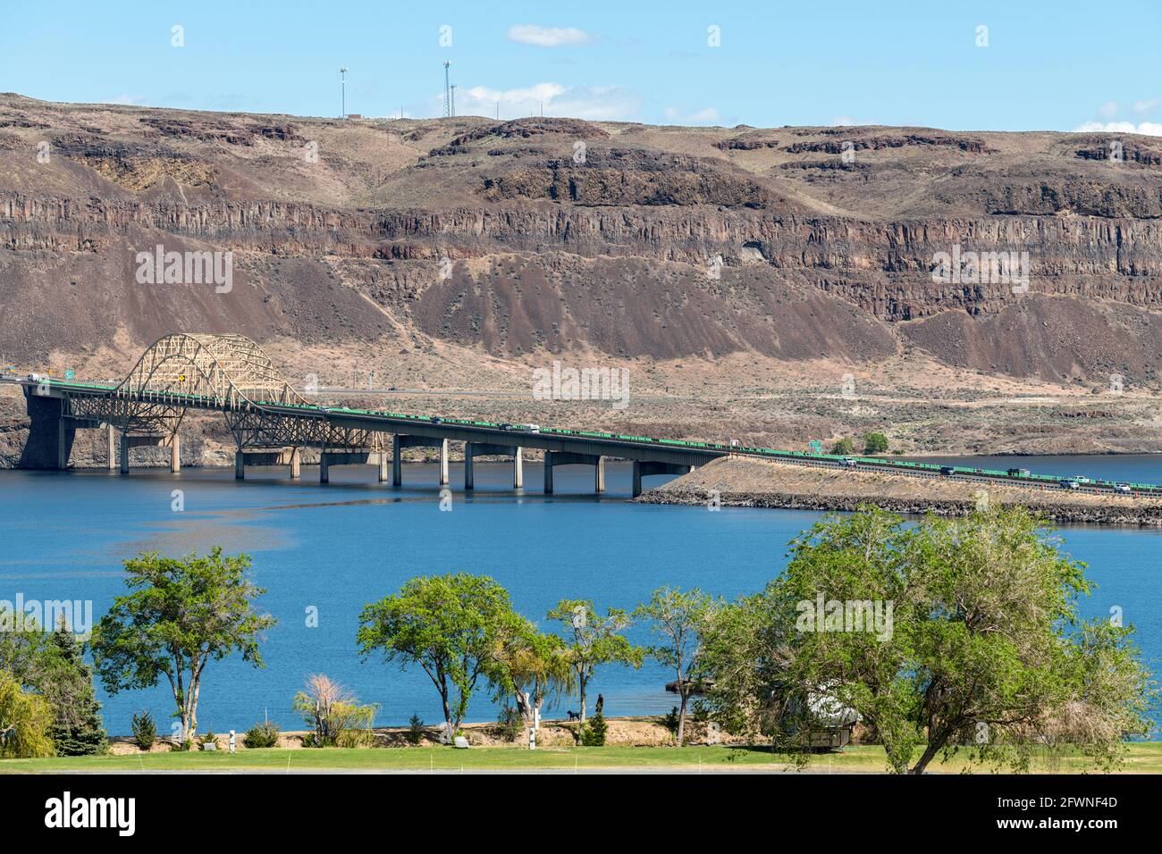Vantage bridge washington hi-res stock photography and images - Alamy
