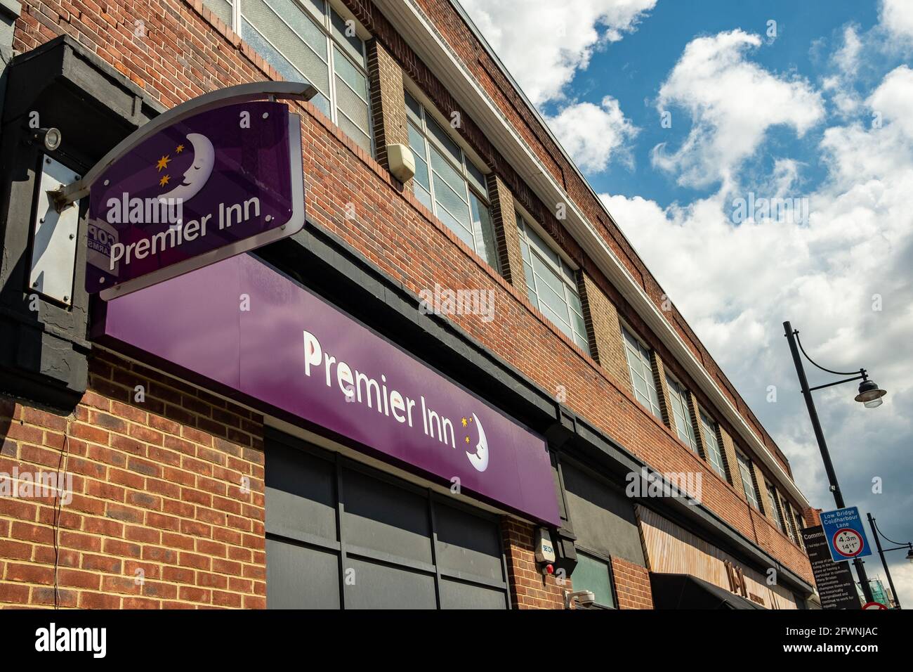 Brixton, London: May 2021: Brixton Road street scene, major high street ...