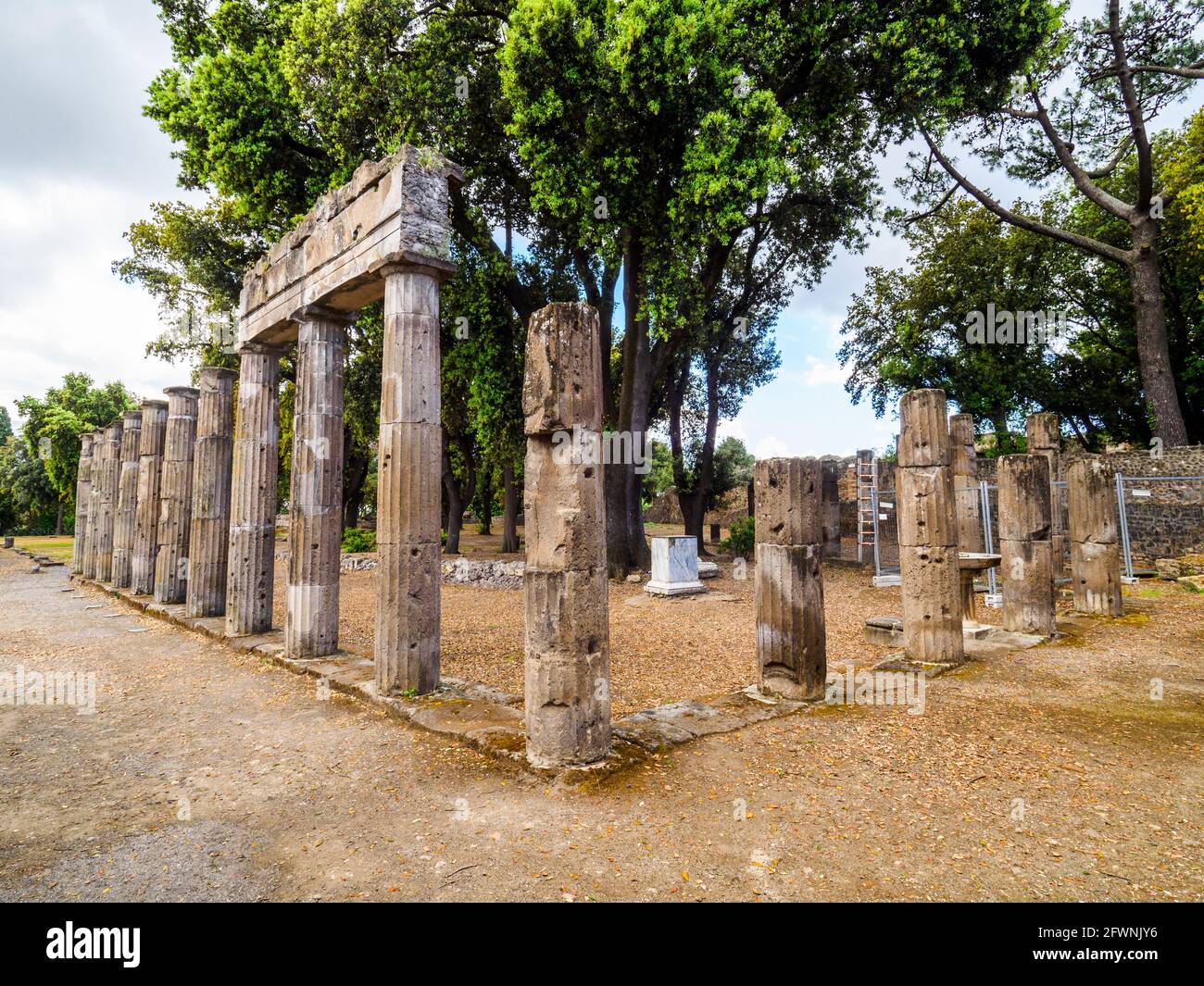 Triangular Forum (Foro Triangolare)- Pompeii archaeological site, Italy ...