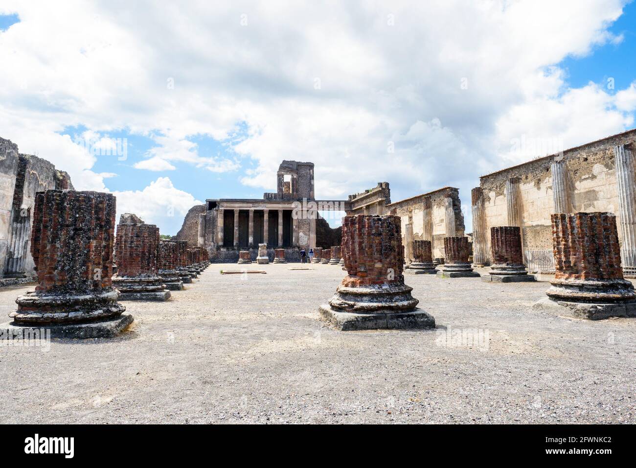 The tribunal of the basilica (area on which the magistrates were seated ...
