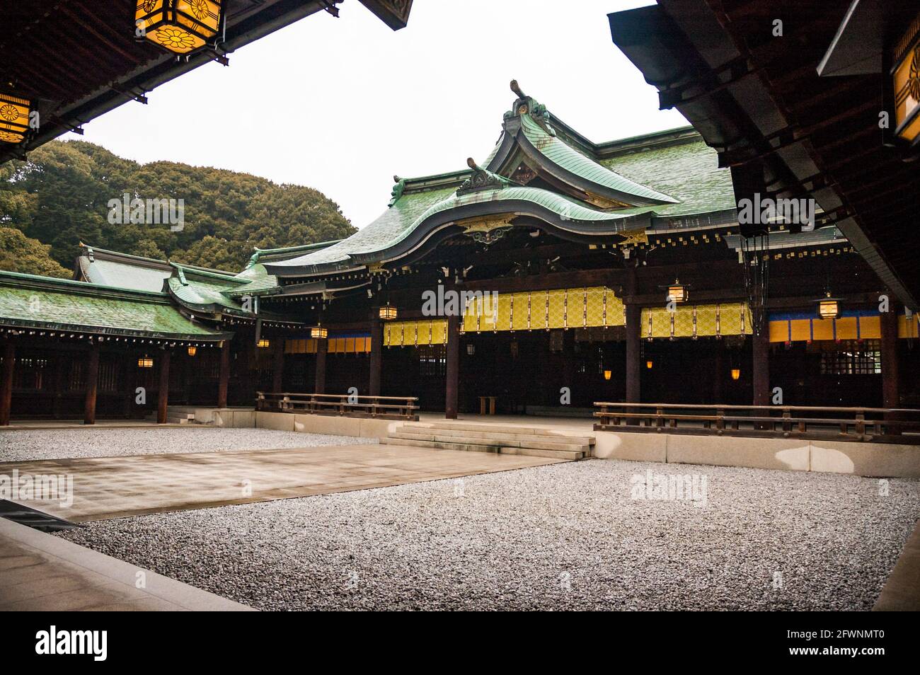 Tokyo meiji shrine winter hi-res stock photography and images - Alamy