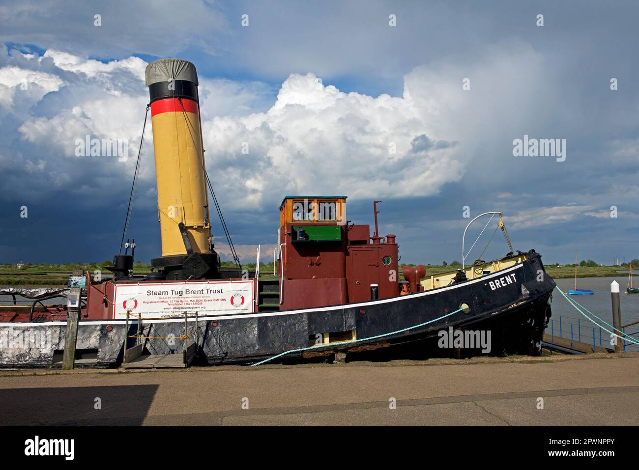 Tidal river blackwater hi-res stock photography and images - Alamy
