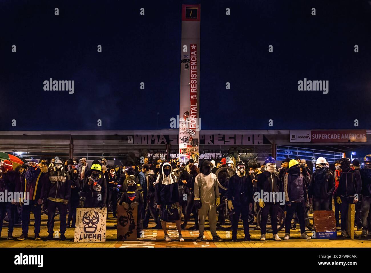Resistance gate hi-res stock photography and images - Alamy