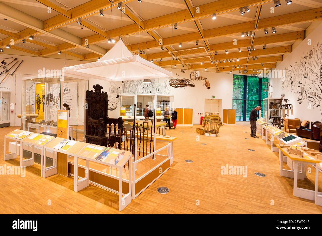 National crafts hi-res stock photography and images - Alamy