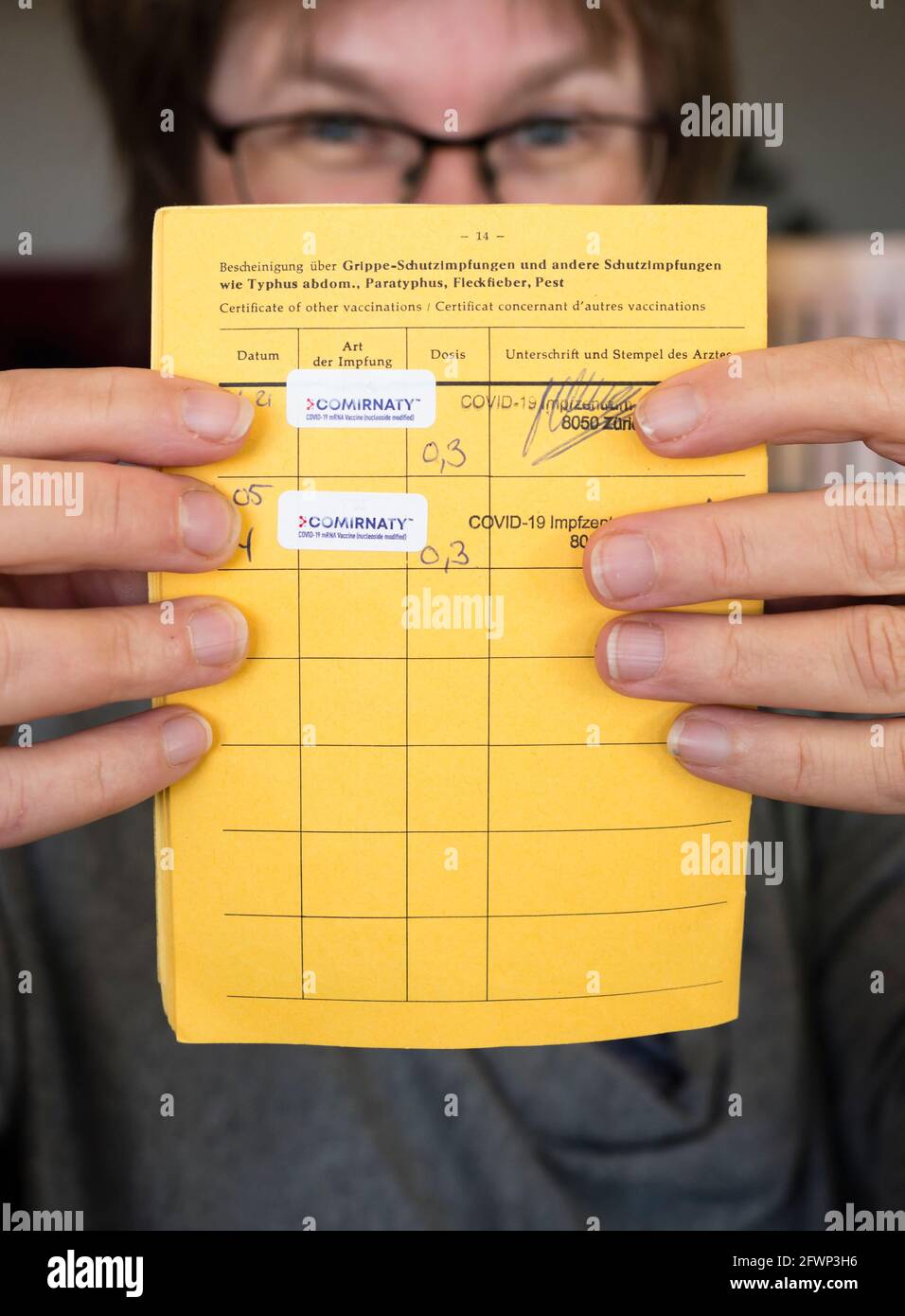 Immunization certificate hi-res stock photography and images - Alamy