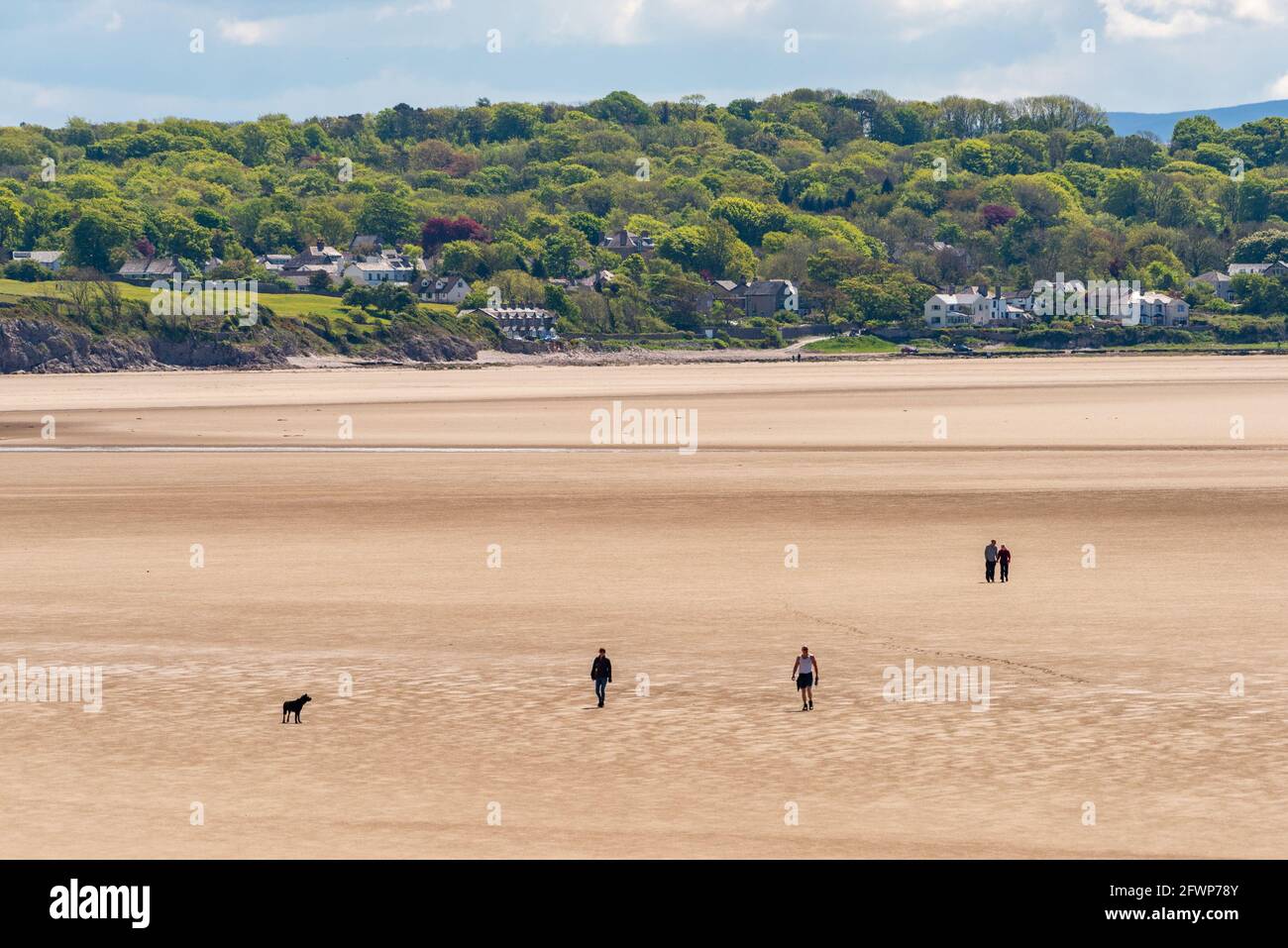 View from Far Arnside over Morecambe Bay towards Silverdale, Lancashire ...