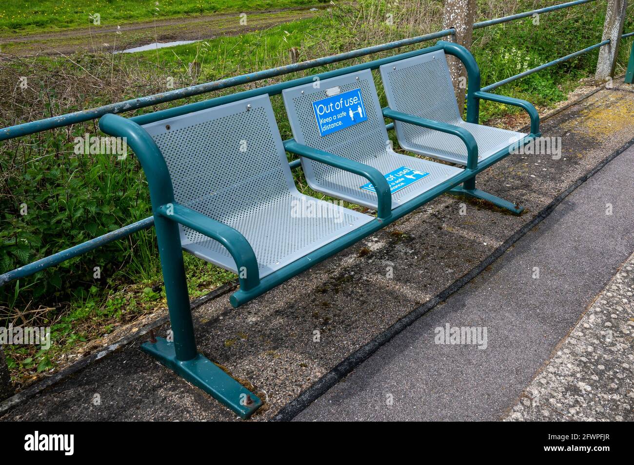Mesh type seating hi-res stock photography and images - Alamy