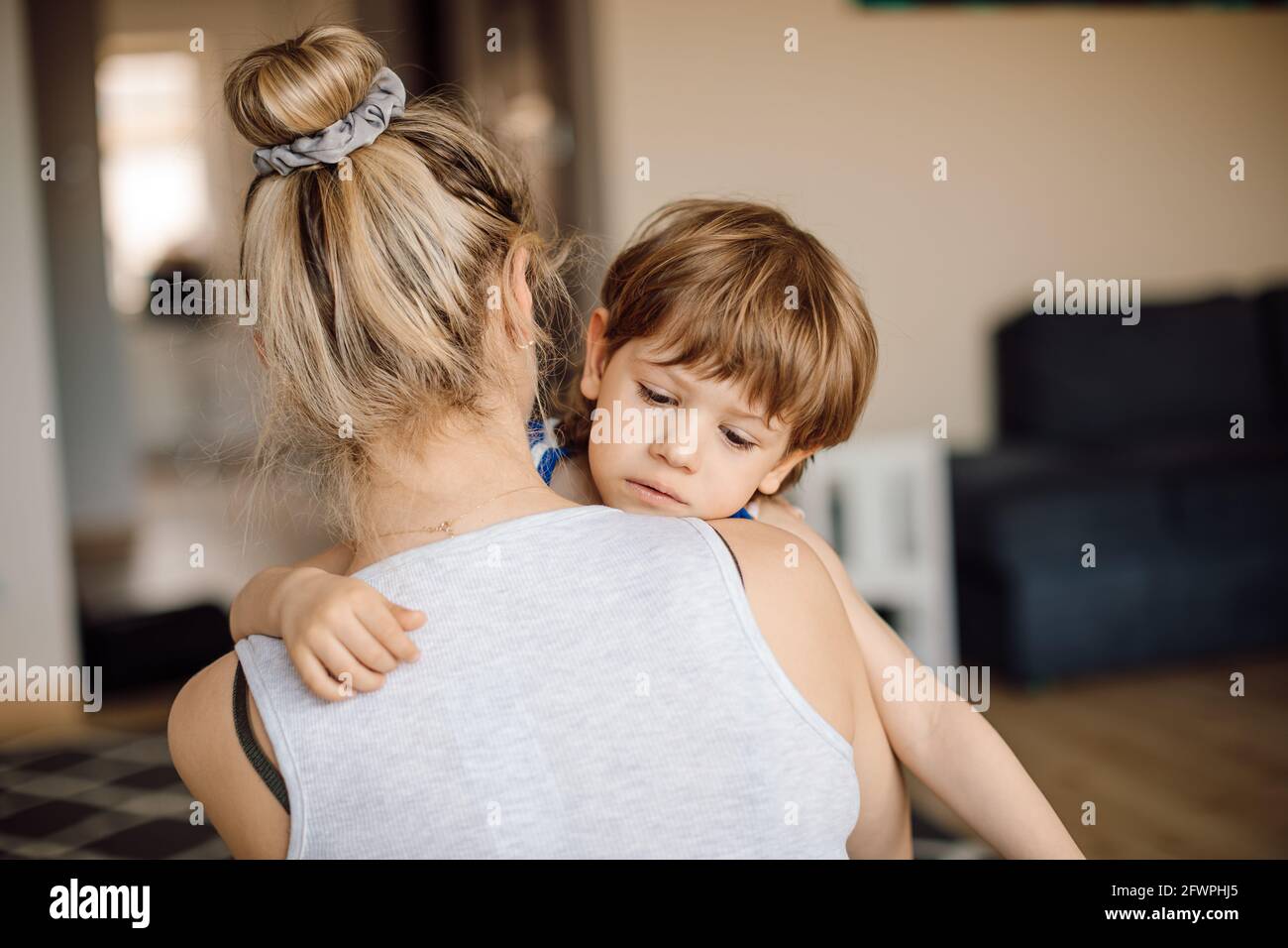 Women in distress hi-res stock photography and images - Alamy