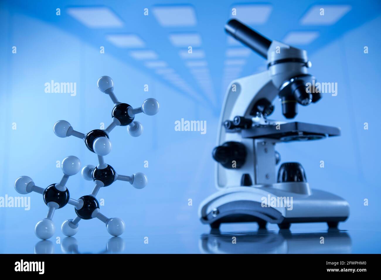 Atom, Microscope, Laboratory equipment Stock Photo - Alamy