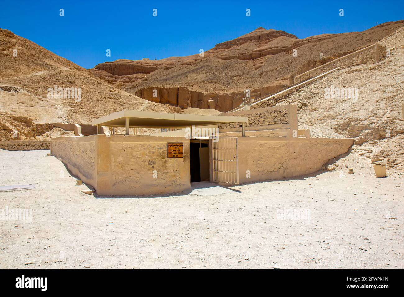 The tomb of pharaoh Tutankhamun in the Valley of the Kings, Luxor ...