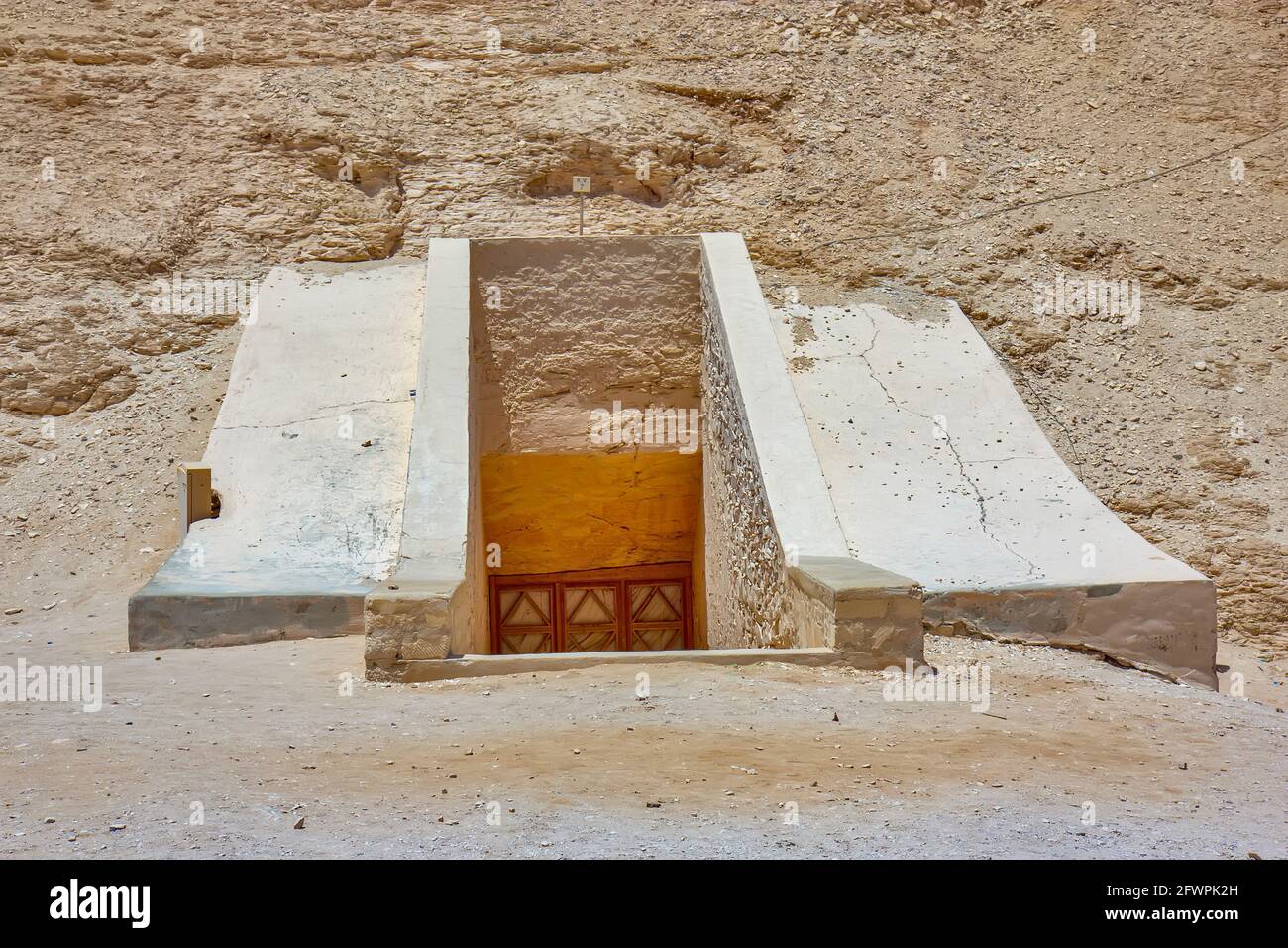 The tomb of pharaoh Ramesses II in the Valley of the Kings, Luxor ...
