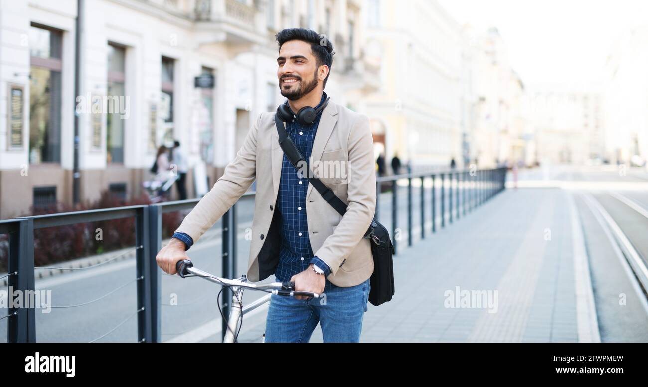 Handsome middle eastern man hi-res stock photography and images - Alamy