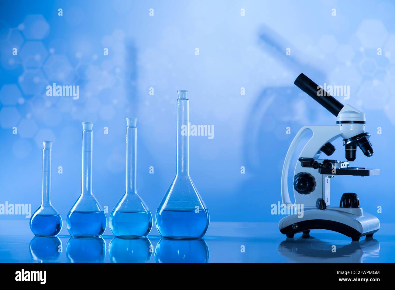 Microscope, Glassware, Laboratory beakers,Science experiment Stock ...