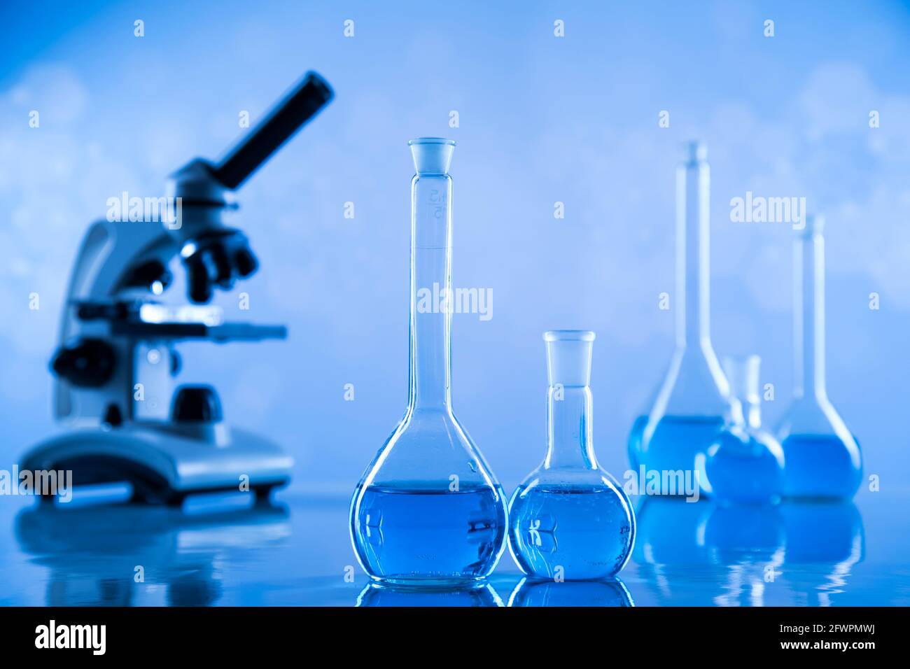 Microscope, Glassware, Laboratory beakers,Science experiment Stock ...