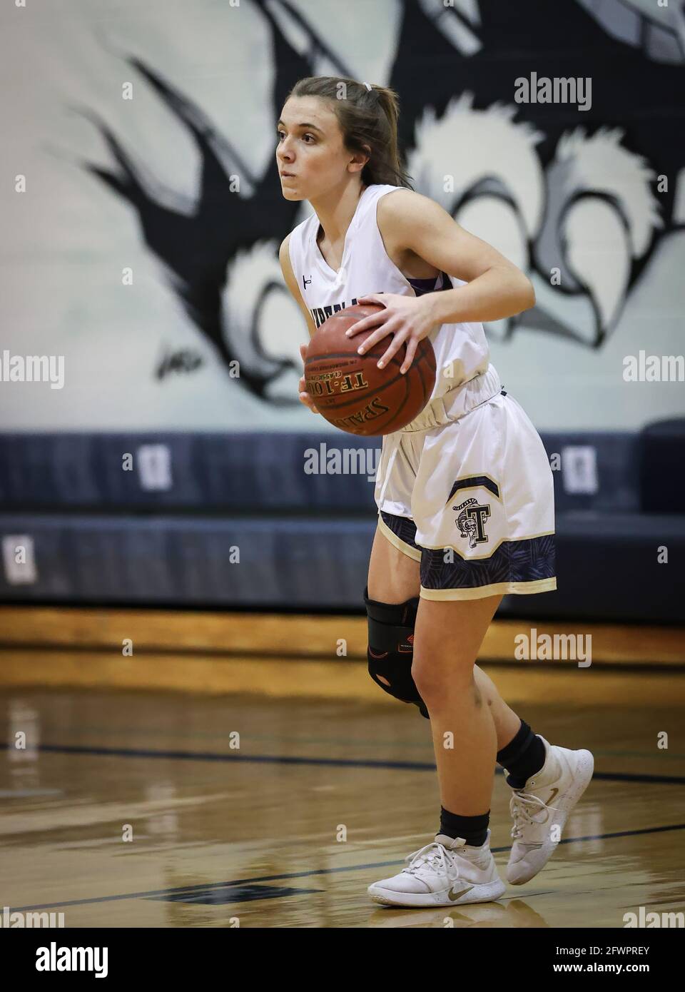 Basketball action with Lakeland vs Timberlake High School in Spirit ...