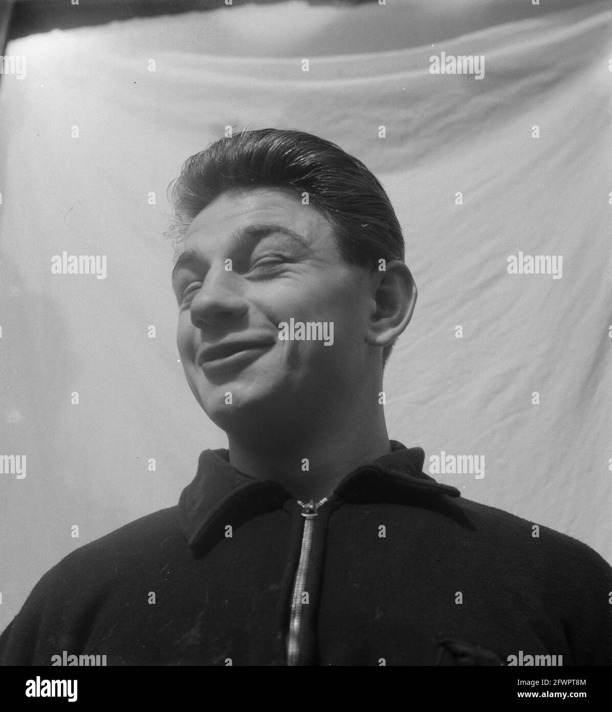 Moos Linneman (welterweight boxer), April 9, 1952, boxing, portraits ...