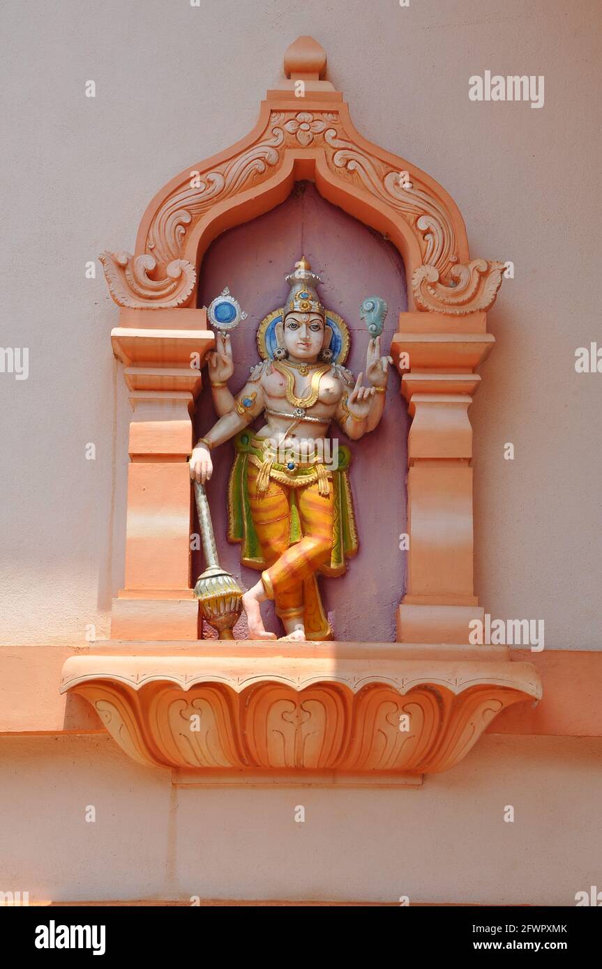 Goddess arch hi-res stock photography and images - Alamy