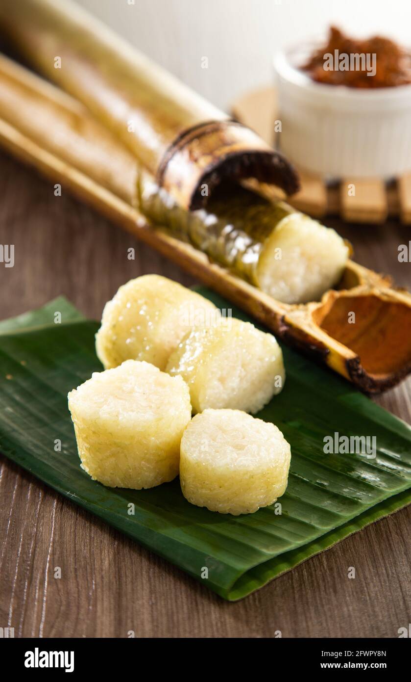 Malaysia rendang rice bamboo hi-res stock photography and images - Alamy