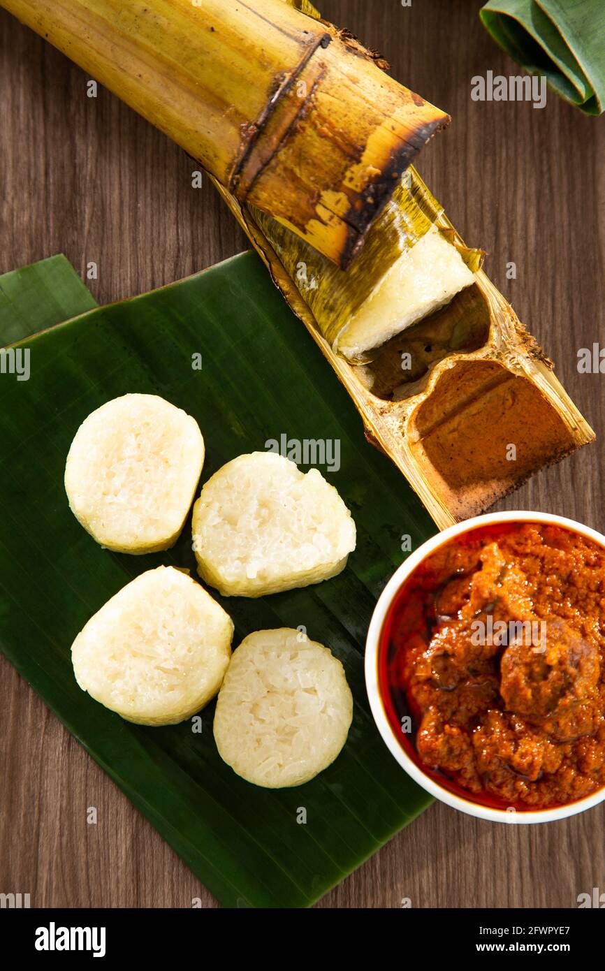 Malaysia rendang rice bamboo hi-res stock photography and images - Alamy