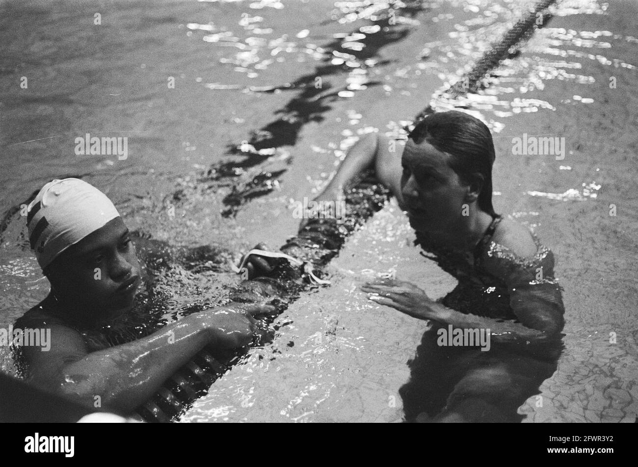 Nat. swimming championships in Amersfoort; Annelies Maas, new record on ...