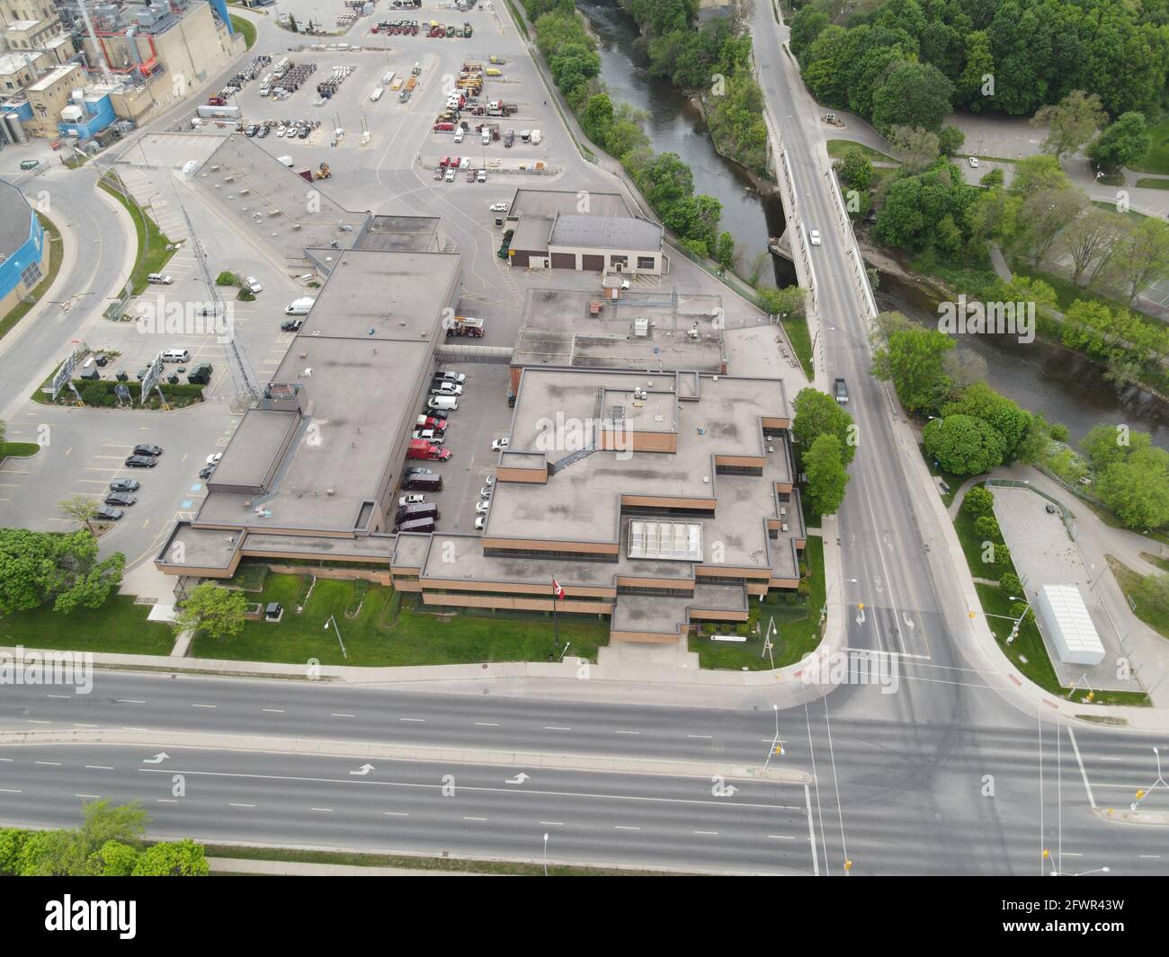 Hydro building hi-res stock photography and images - Alamy