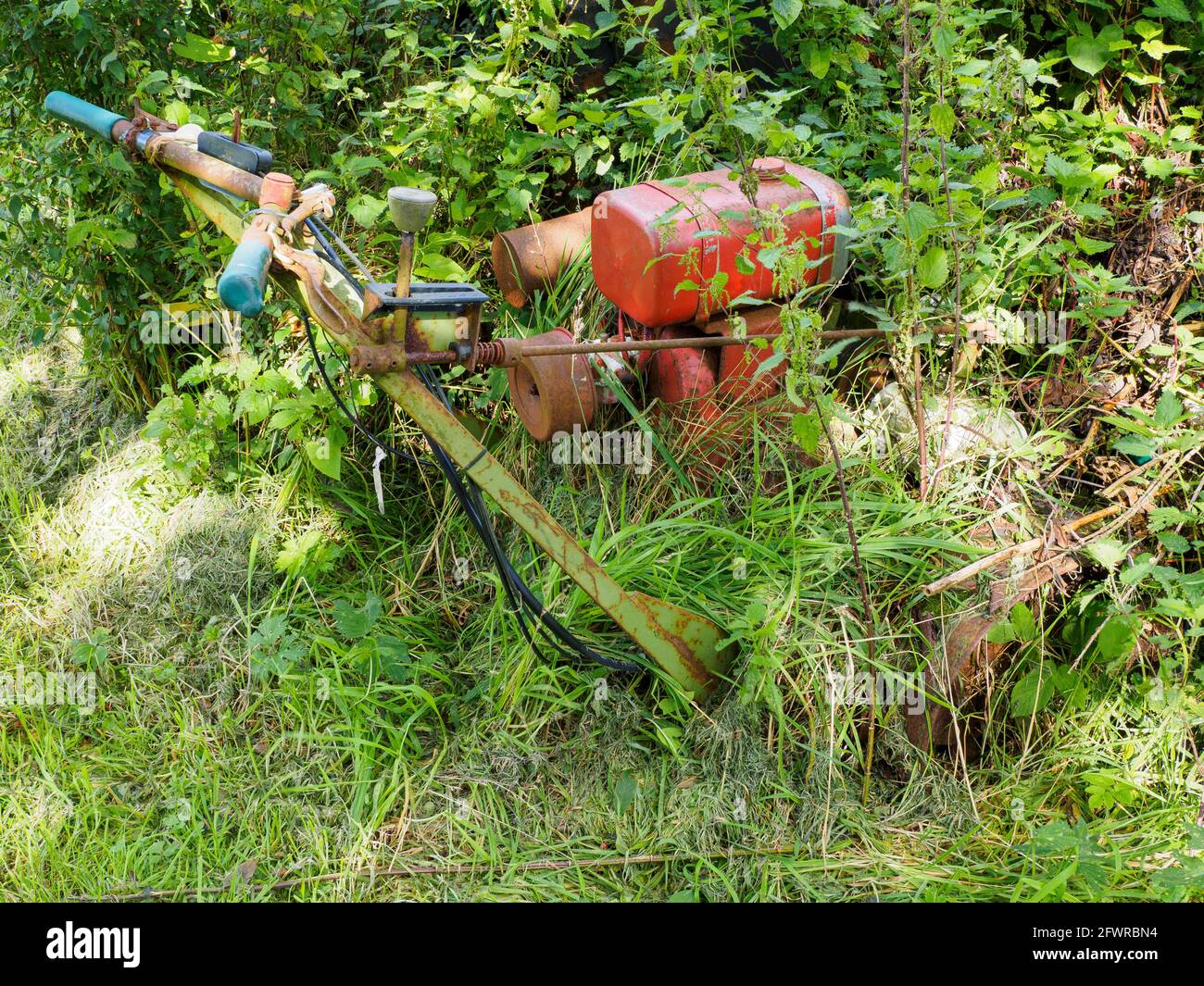 Hayter mower hi-res stock photography and images - Alamy