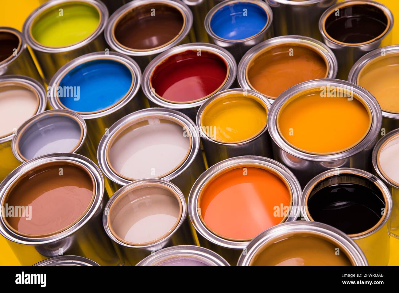Paint cans color palette and Rainbow colors Stock Photo - Alamy