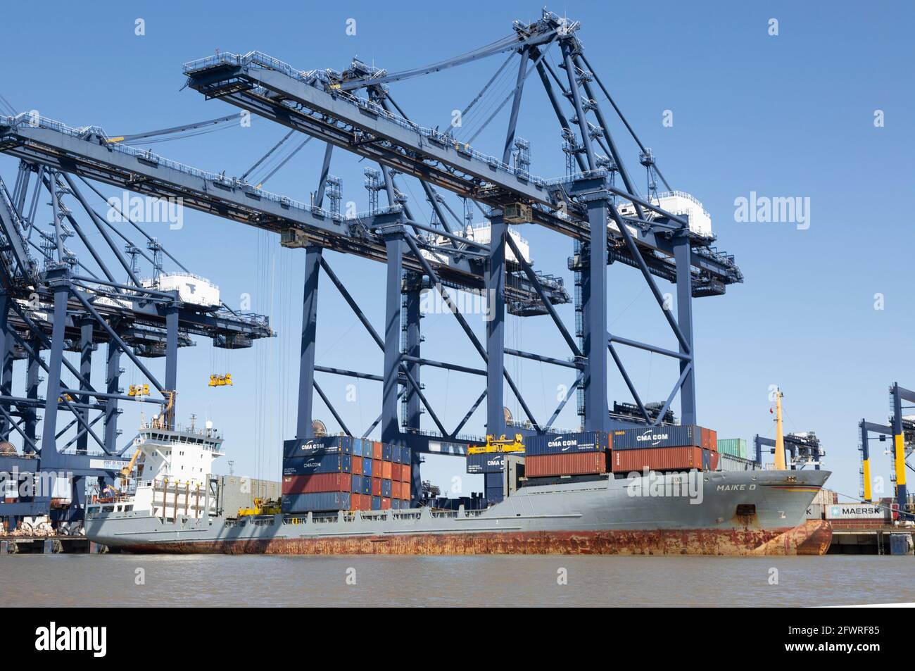 Gantry cranes on quayside at Port of Felixstowe, Suffolk, England, UK ...