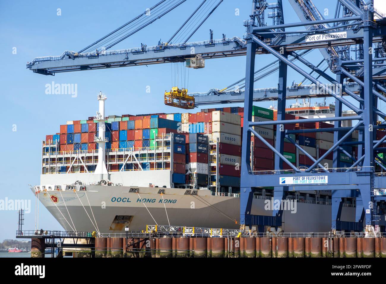 OOCL Hong Kong container ship cranes unloading, Port of Felixstowe ...