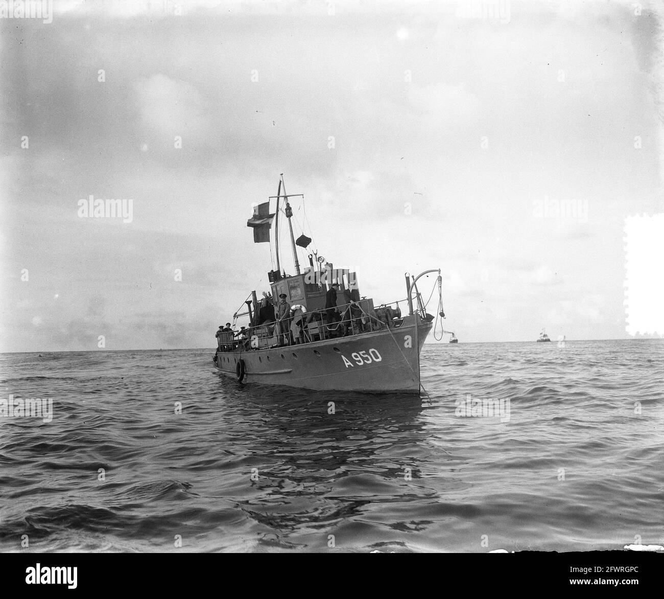 Dutch ships century Black and White Stock Photos & Images - Alamy