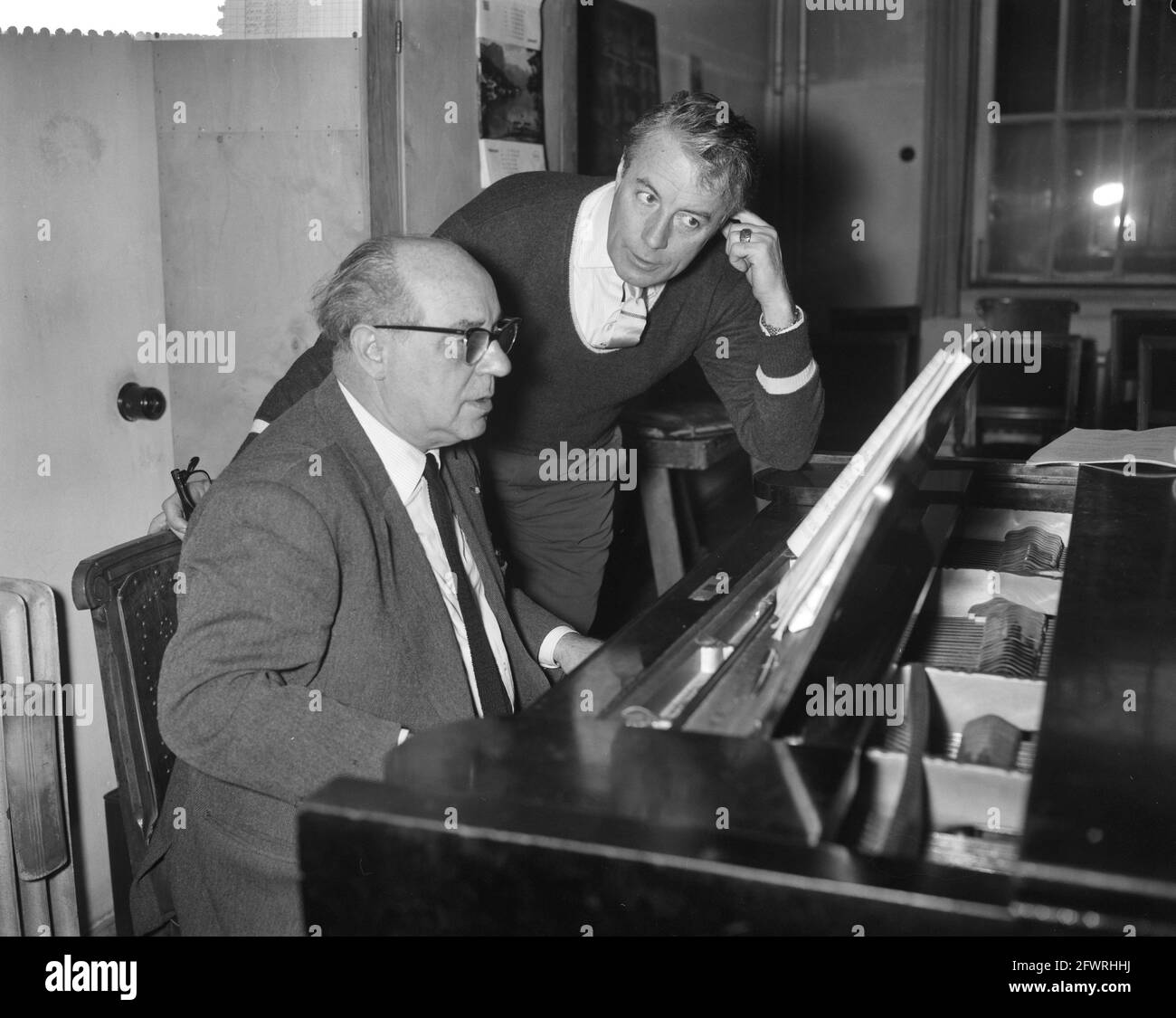Dutch-Vienna actor [and singer] Johan Heesters in the Netherlands ...