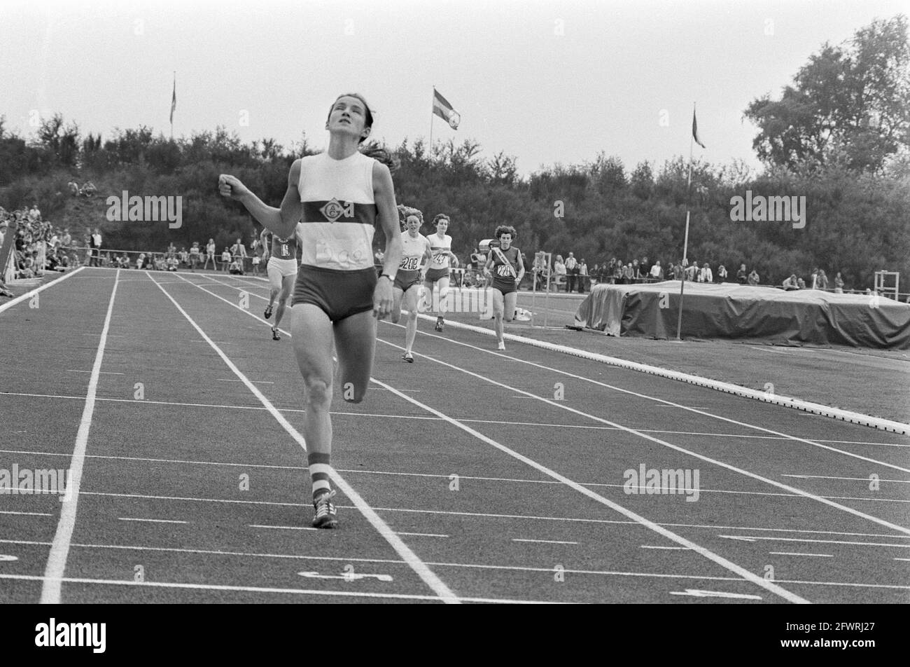 Dutch athletics championships 1974 hi-res stock photography and images ...