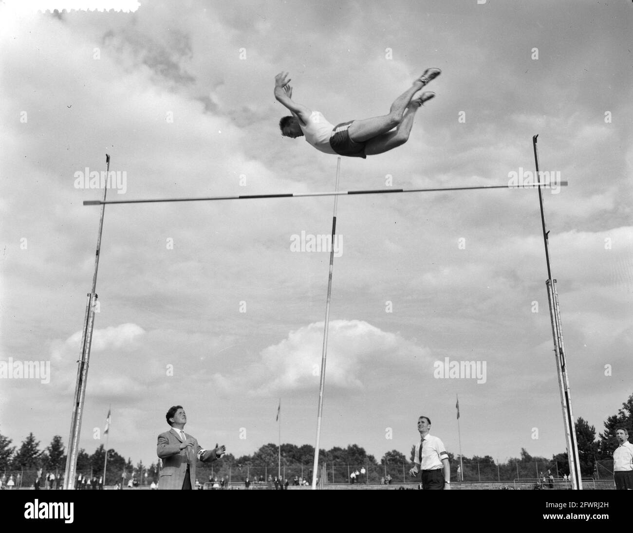 Dutch athletics championships in Eindhoven, pole vault S. Wijsen, July ...