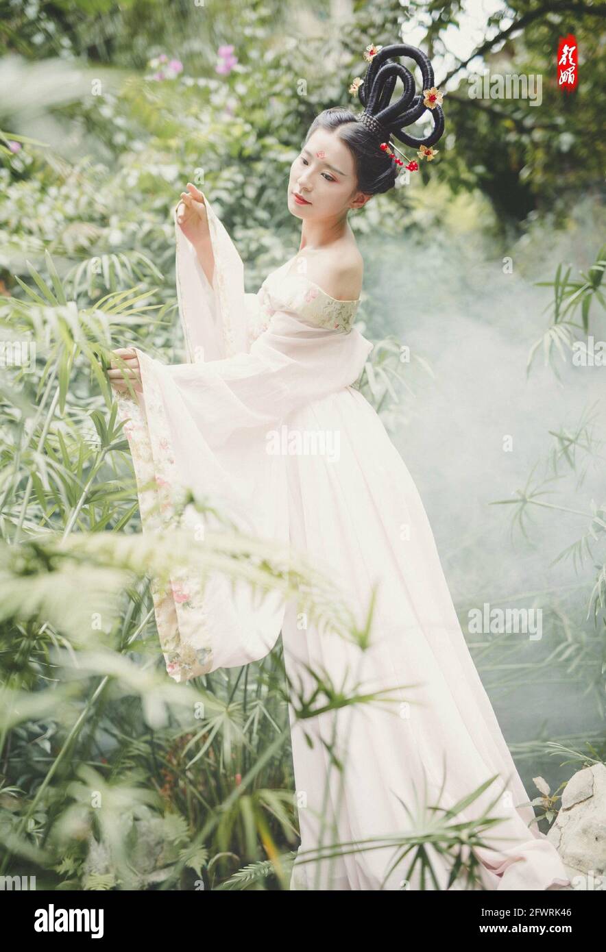 Ancient chinese style beauty hd background map Stock Photo - Alamy