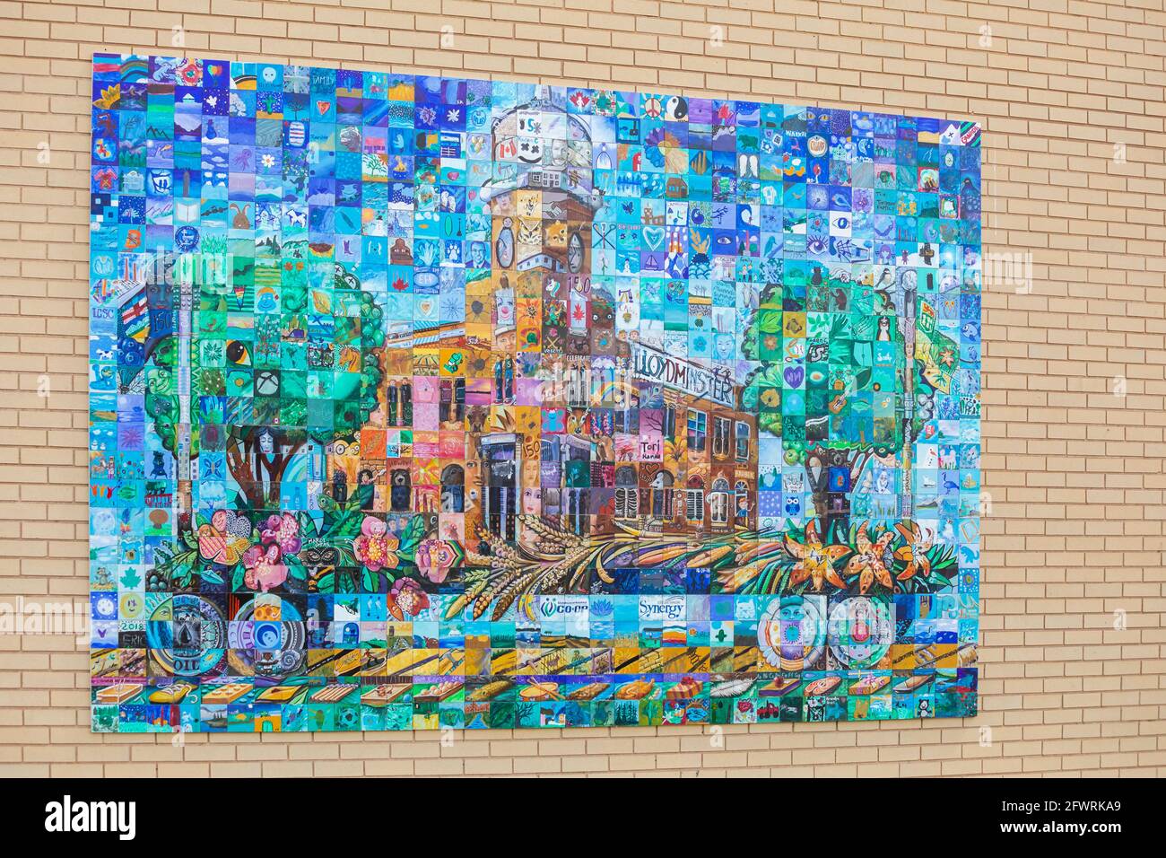 Lloydminster city hall hi-res stock photography and images - Alamy