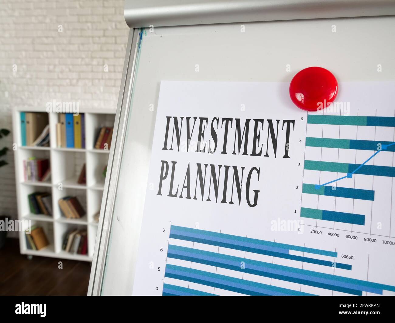 Planning investment hi-res stock photography and images - Alamy
