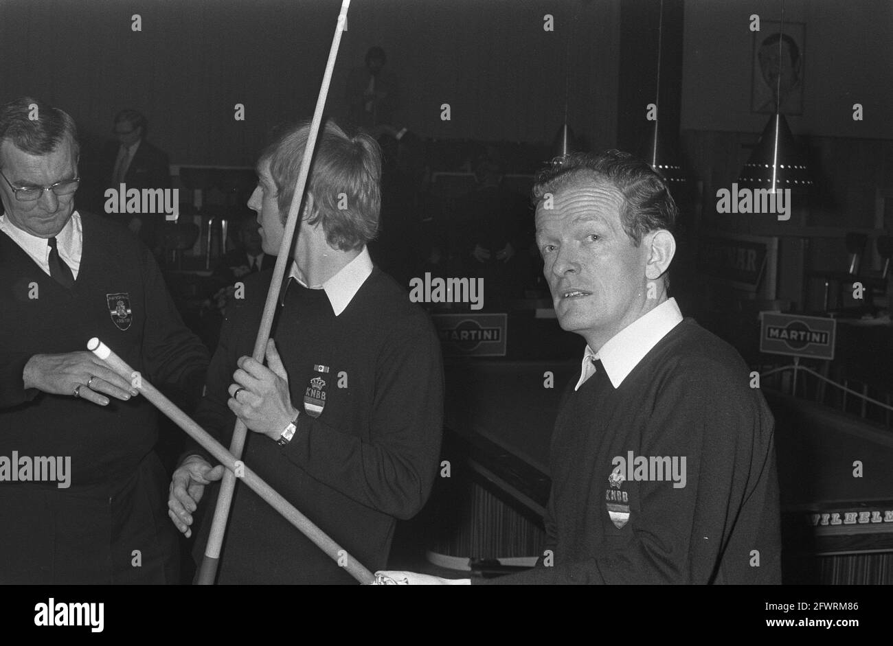 Billiards three bills hi-res stock photography and images - Alamy