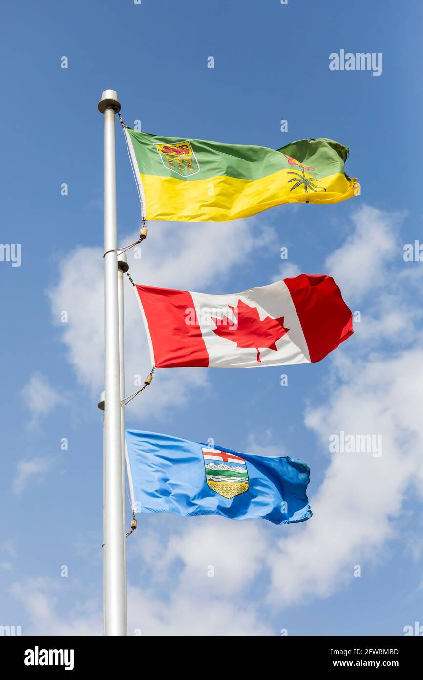 Flag of the province of saskatchewan hi-res stock photography and ...