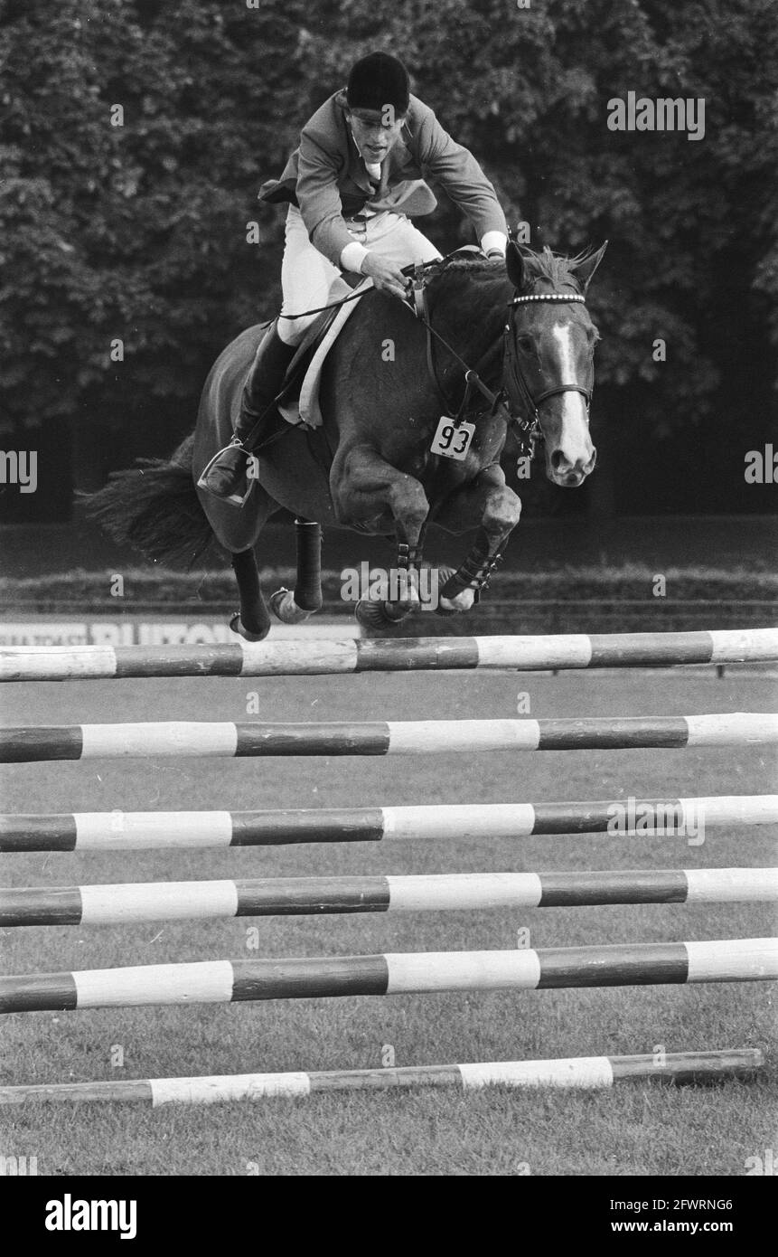 Dutch championships showjumping rider hi-res stock photography and ...