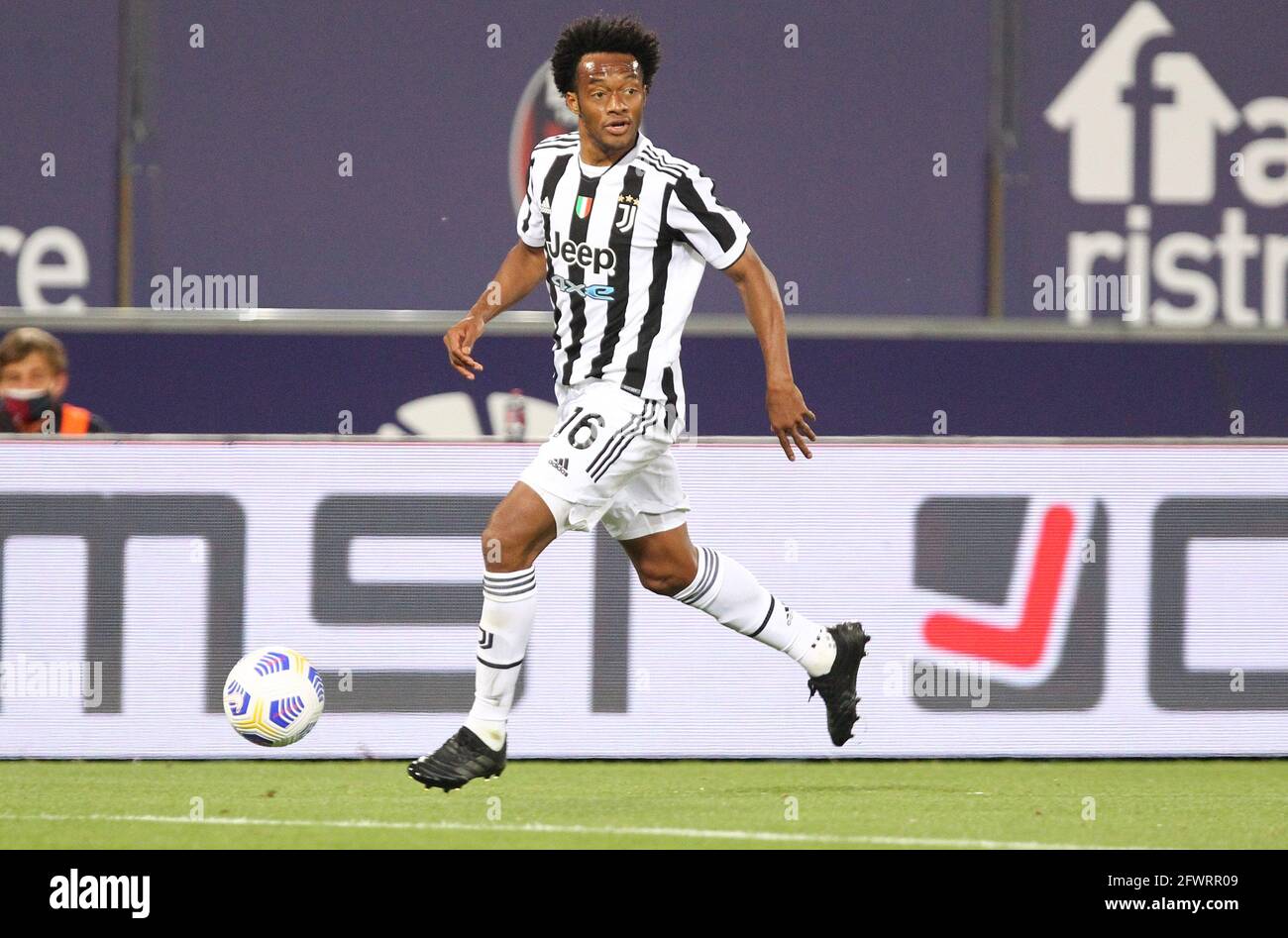 Ph cuadrado hi-res stock photography and images - Alamy
