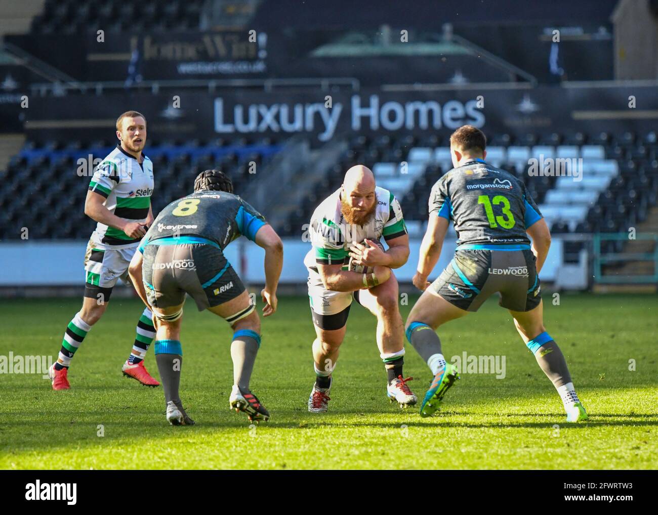 Owen cooper hi-res stock photography and images - Alamy