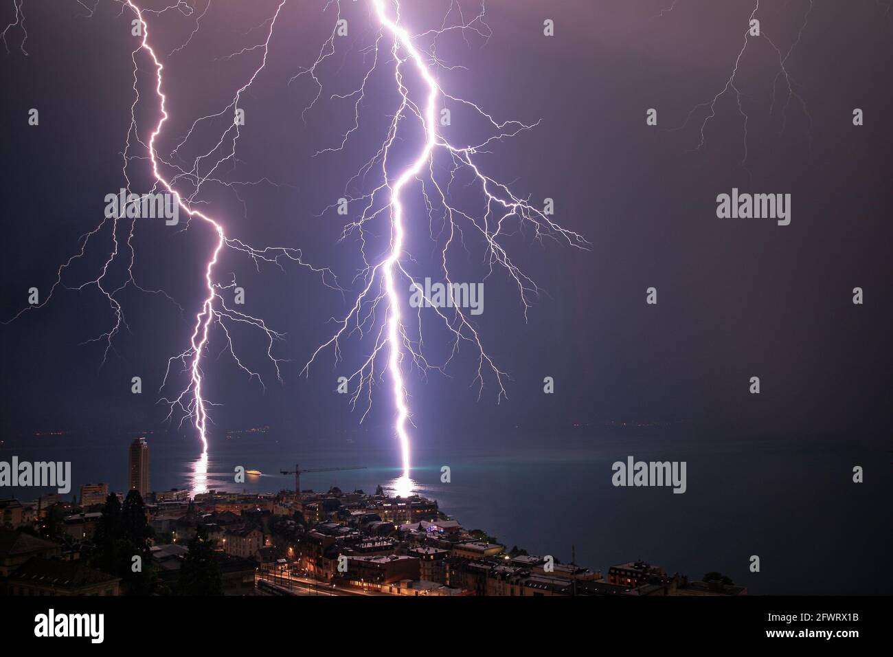 This stunning shot was the first storm photo the hobbyist photographer ... This stunning shot was the first storm photo the hobbyist photographer ...