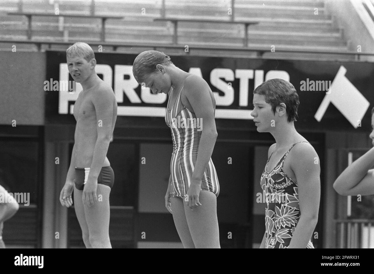 Dutch swimming team for Barcelona trains in den hommel Utrecht. Ton van ...