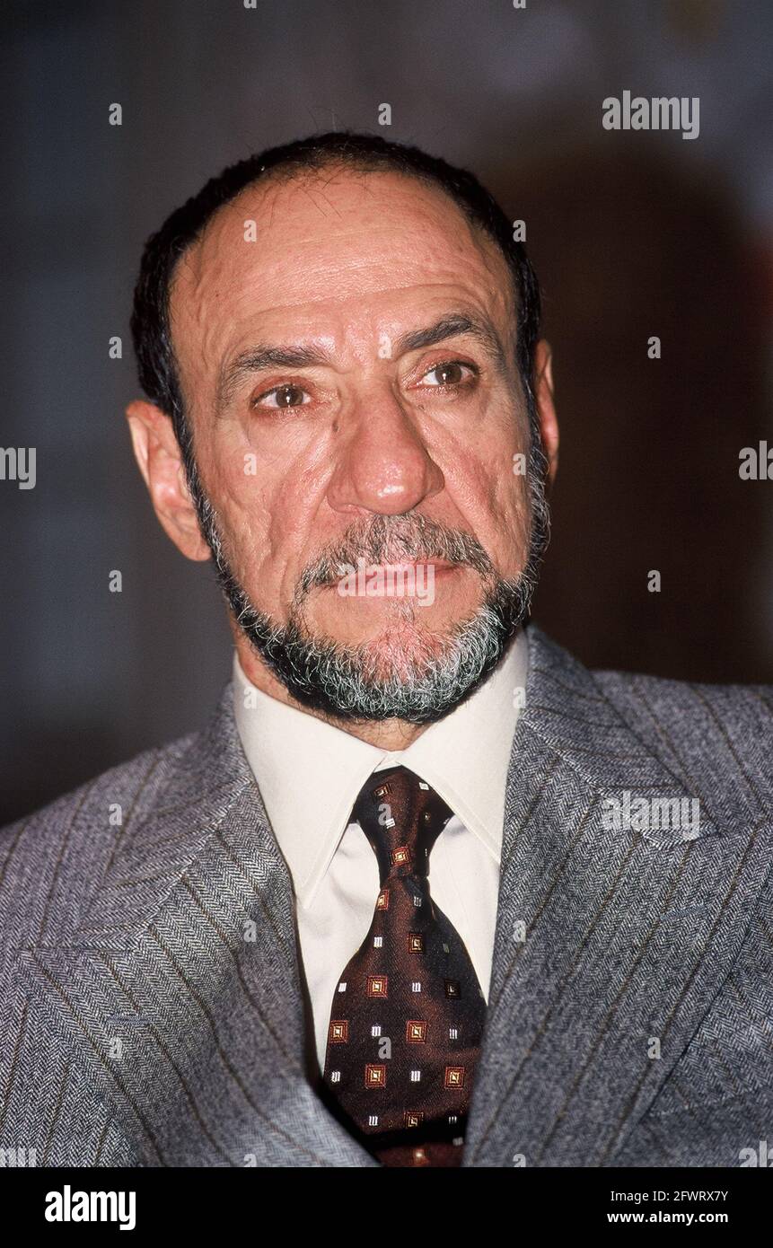 Duesseldorf, Germany. 25th Oct, 2002. The us American actor Murray ...