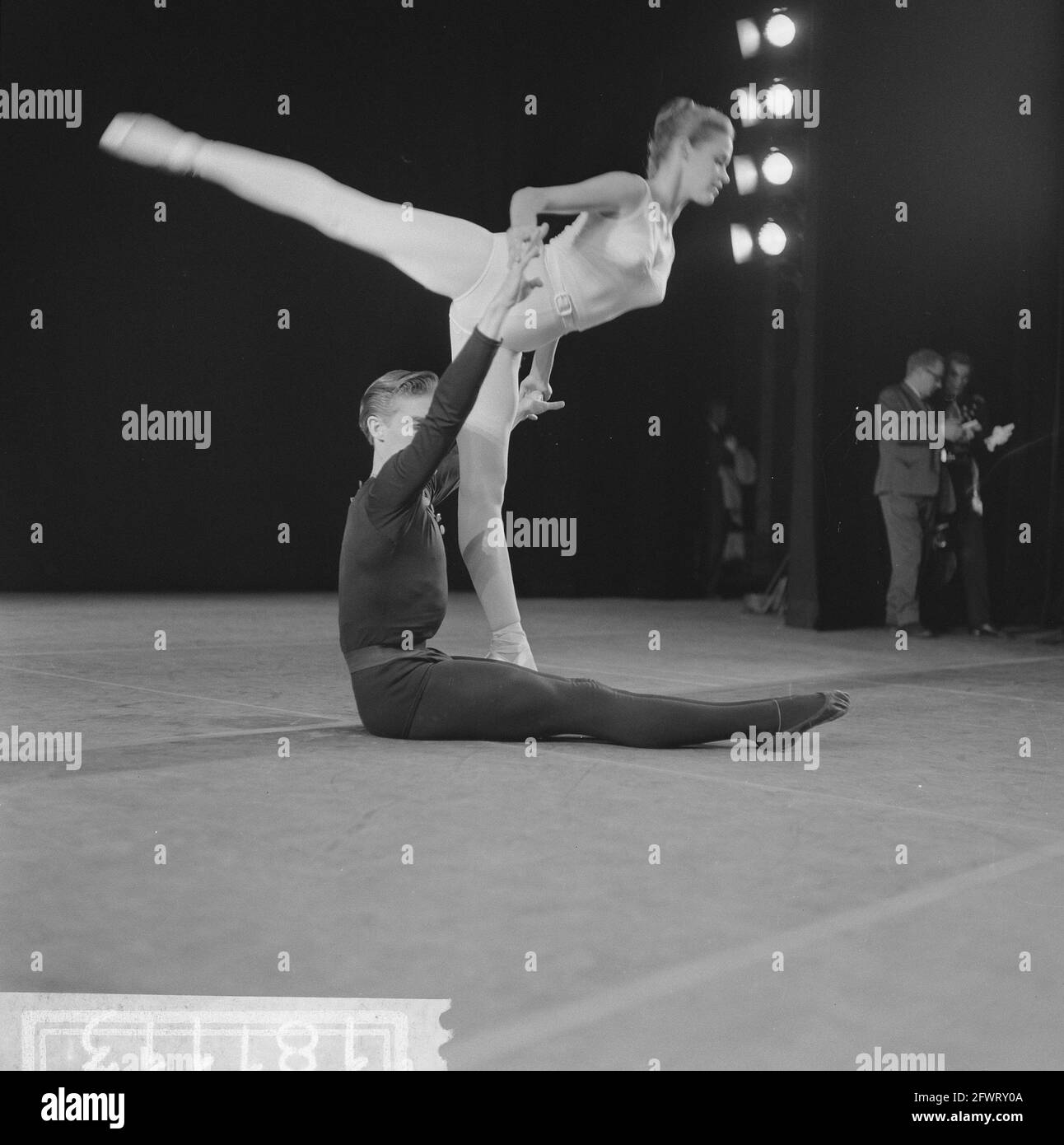 New york city ballet 1965 hi-res stock photography and images - Alamy