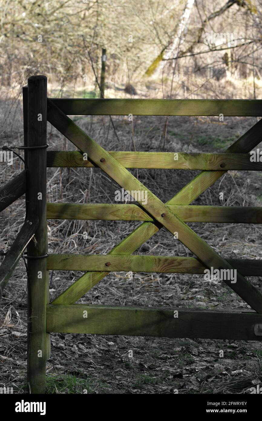 Small gate hi-res stock photography and images - Alamy