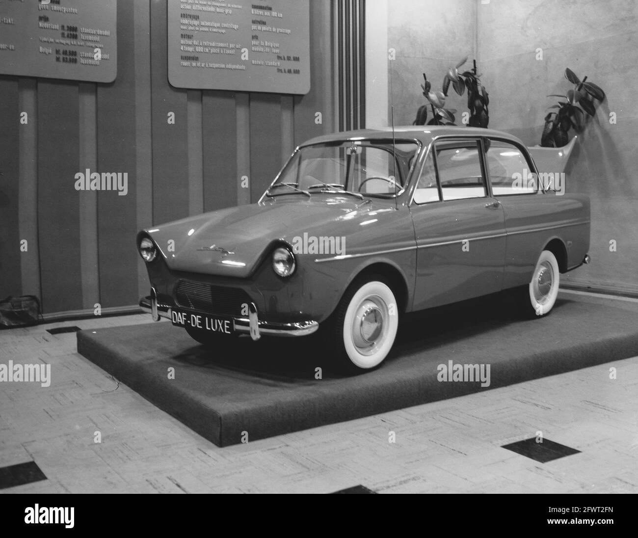 New daf passenger car shown hi-res stock photography and images - Alamy